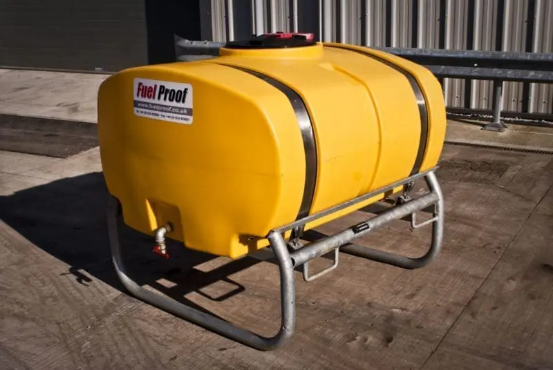 Water Bowser mobile water storage tank | EuroGate International