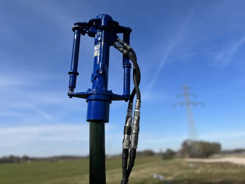 KH193 Hydraulic Post driver | EuroGate International